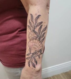 21 Ocean Themed Tattoos for Sea Enthusiasts - TattoosOfAsia