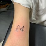 30 Minimalist Tattoo Ideas for First-Timers - TattoosOfAsia