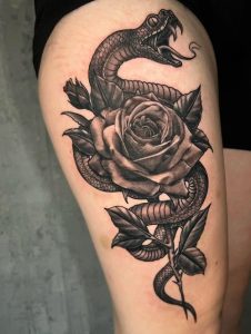20 Graceful Snake and Flower Tattoo Designs with Symbolic Meaning ...