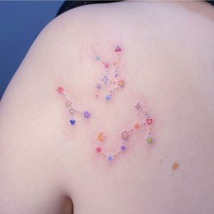 Adorable & Minimal: 24 Cute Tiny Tattoos You’ll Love - TattoosOfAsia