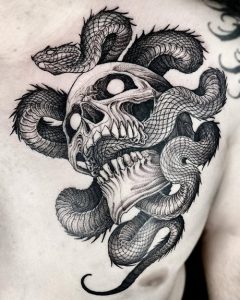 22 Bold and Dark Tattoo Skull Fashion for Fearless Souls - TattoosOfAsia